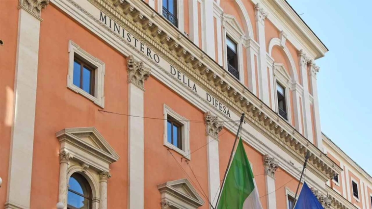 Prove a Settembre concorso Ministero Difesa 1100 assistenti